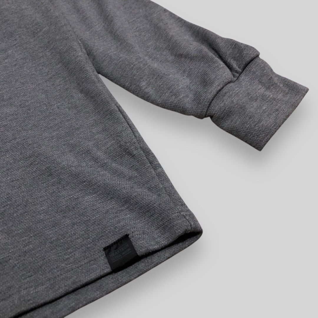 UNIQLO Men's HEATTECH Ultra Warm Crew Neck Thermal Long Sleeve Base ...