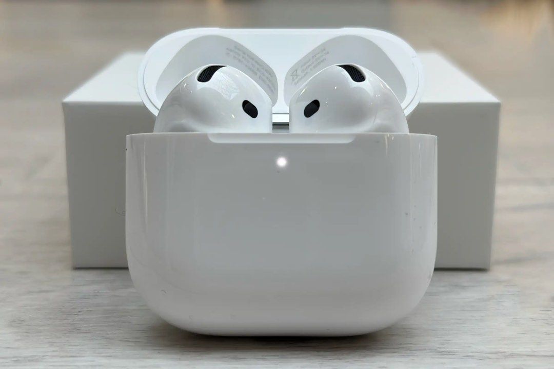 WIRELESS BLUETOOTH EARPODS, Audio, Earphones on Carousell