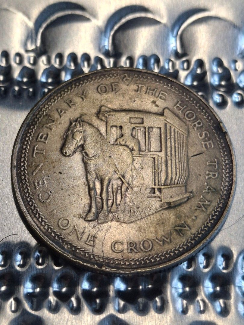 1976 Isle of Man Crown Coin, Hobbies & Toys, Memorabilia & Collectibles ...