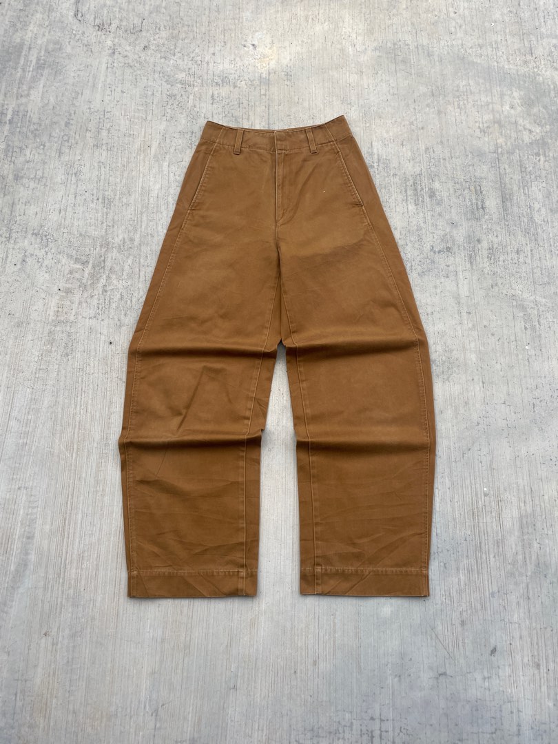 [26] UNIQLO BAGGY BARREL SLACK CHINOS GOLDEN BROWN, Men's Fashion ...