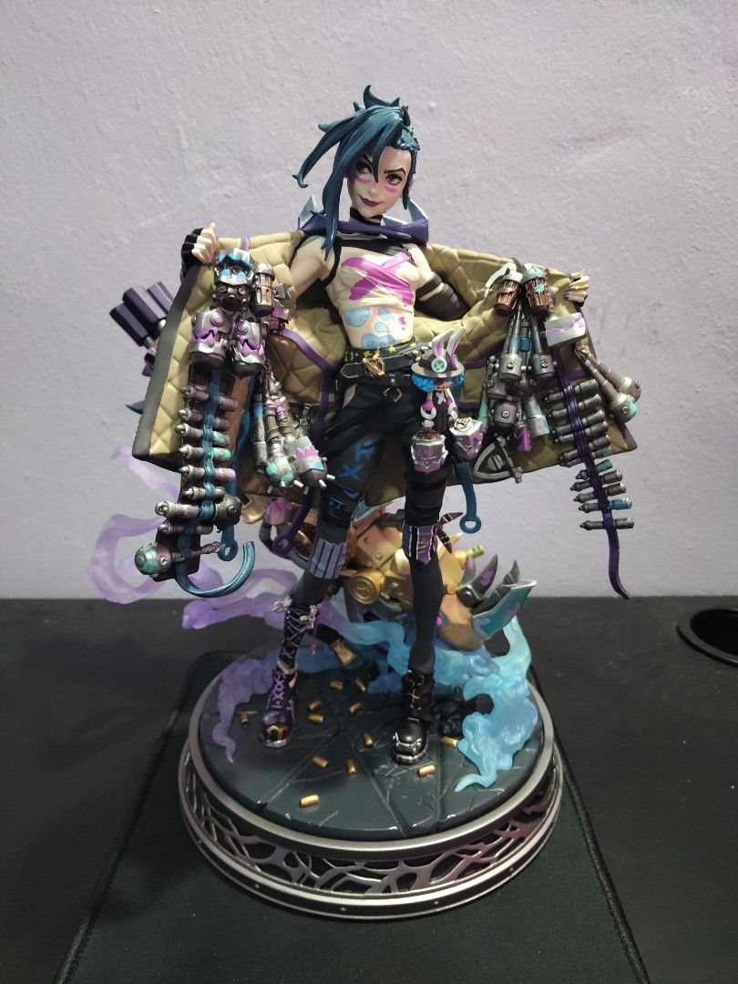 Arcane Champion Jinx 1/7 League of Legends Statue, Hobbies & Toys, Toys ...