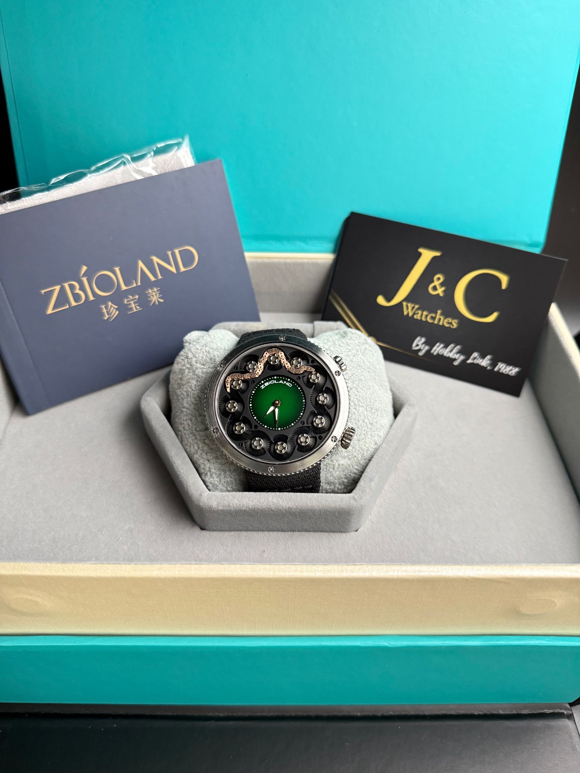 Brand New Zbioland Snake Complete Set, Luxury, Watches on Carousell