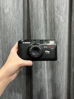 Canon Prima Zoom 76 Film Camera, Photography, Cameras on Carousell