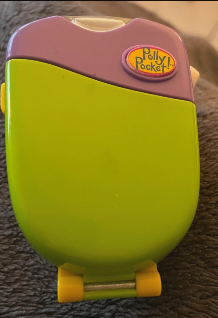 Vintage Polly Pocket Phone Mini with Figurines, Hobbies & Toys ...