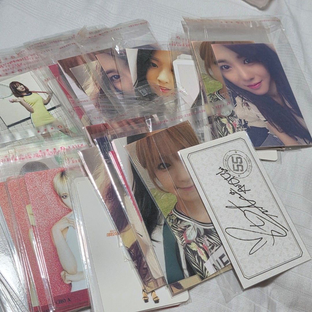 Assorted AOA Lomo Cards, Hobbies & Toys, Memorabilia & Collectibles, K ...