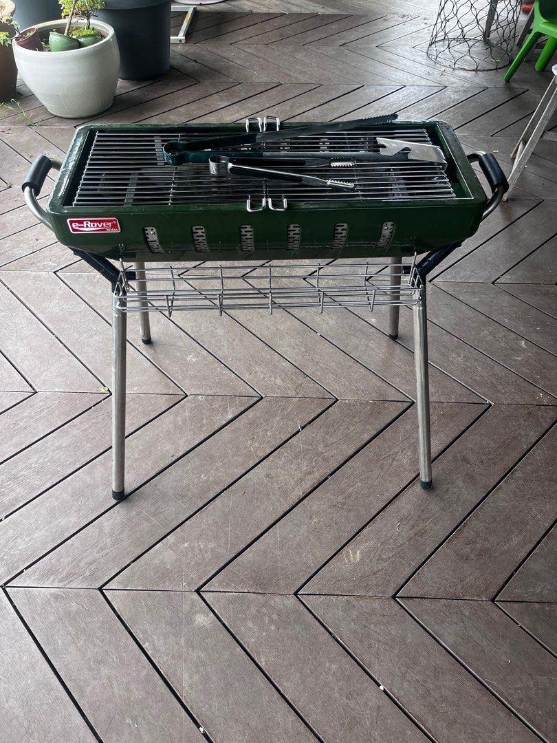 Collapsible BBQ set, Sports Equipment, Hiking & Camping on Carousell