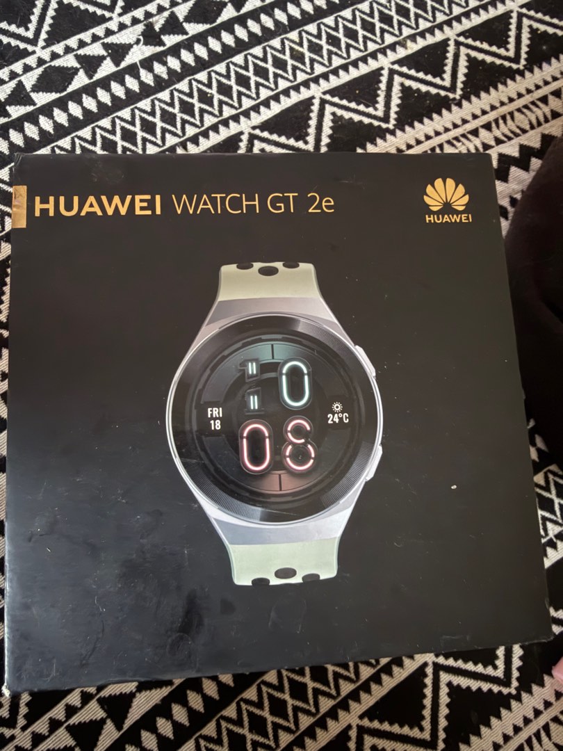 HUAWEI WATCH GT2e, Men's Fashion, Watches & Accessories, Watches on ...