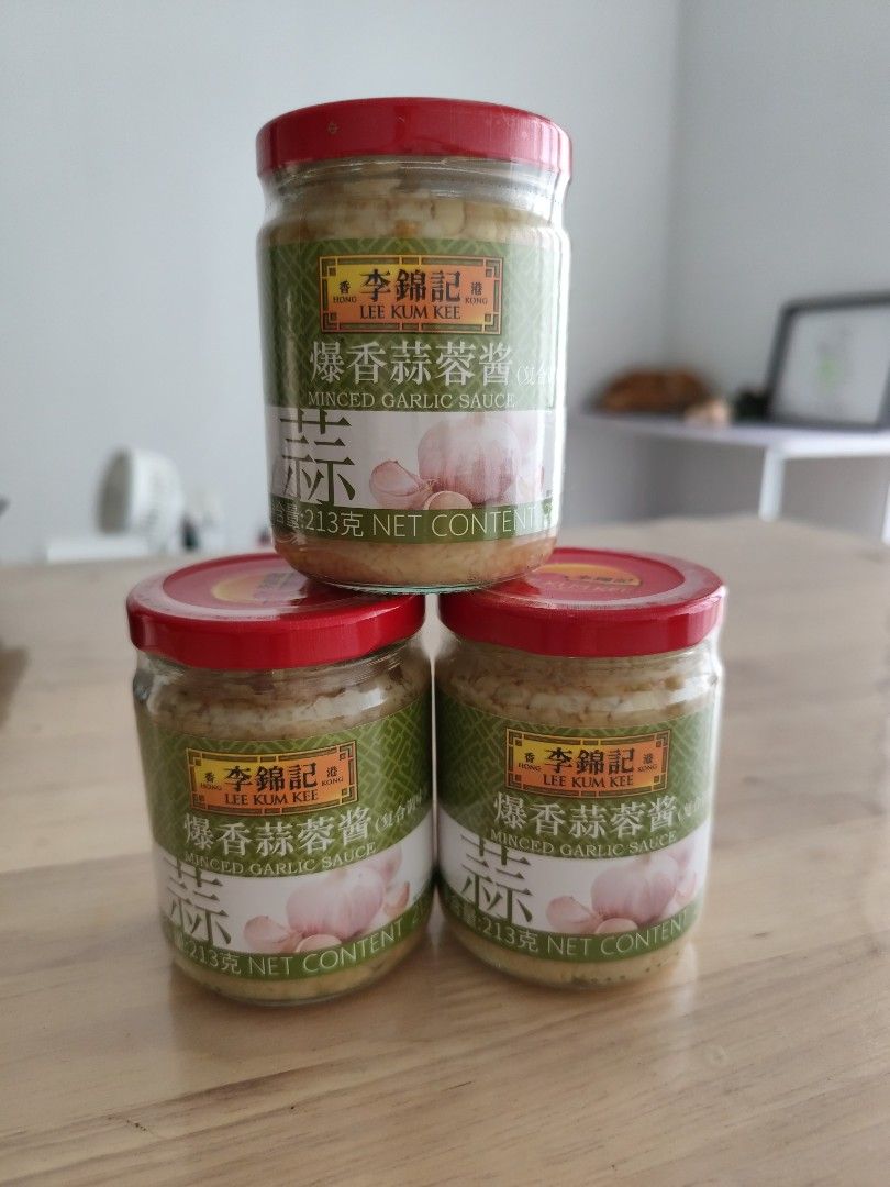 Lee Kum Kee Minced Garlic Sauce 213g x 3, Food & Drinks, Spice ...