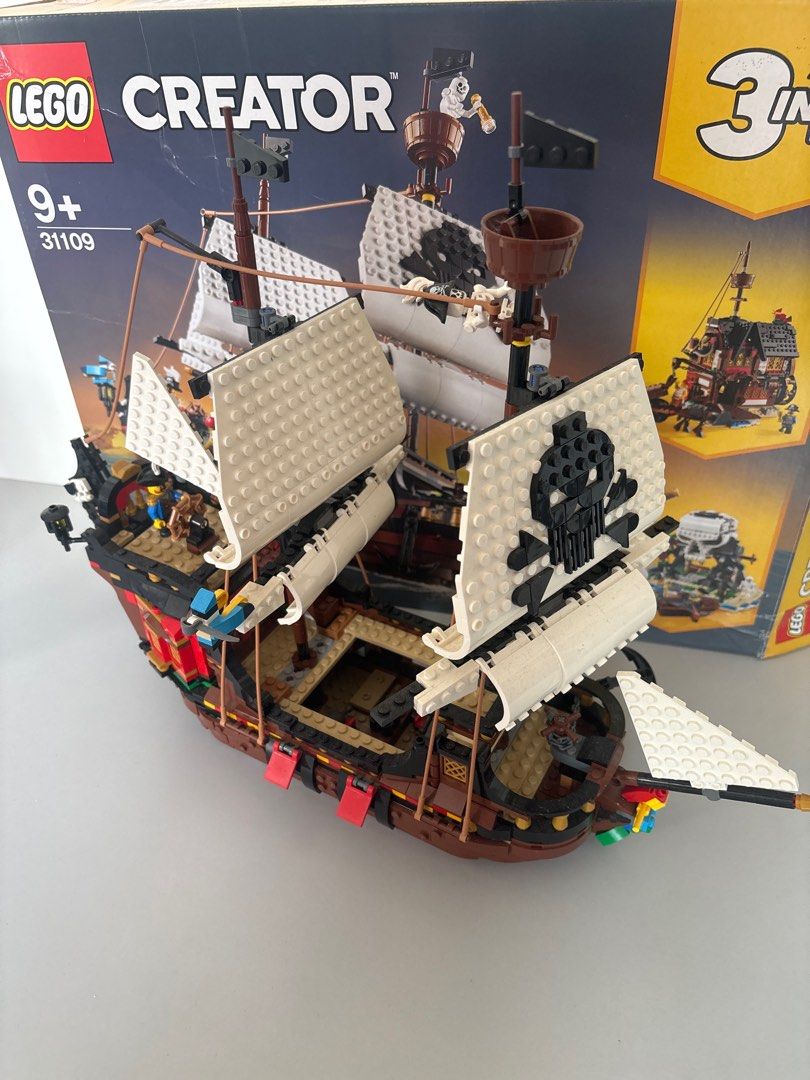 LEGO Creator 3-in-1 Pirate Ship 31109, Hobbies & Toys, Toys & Games on ...
