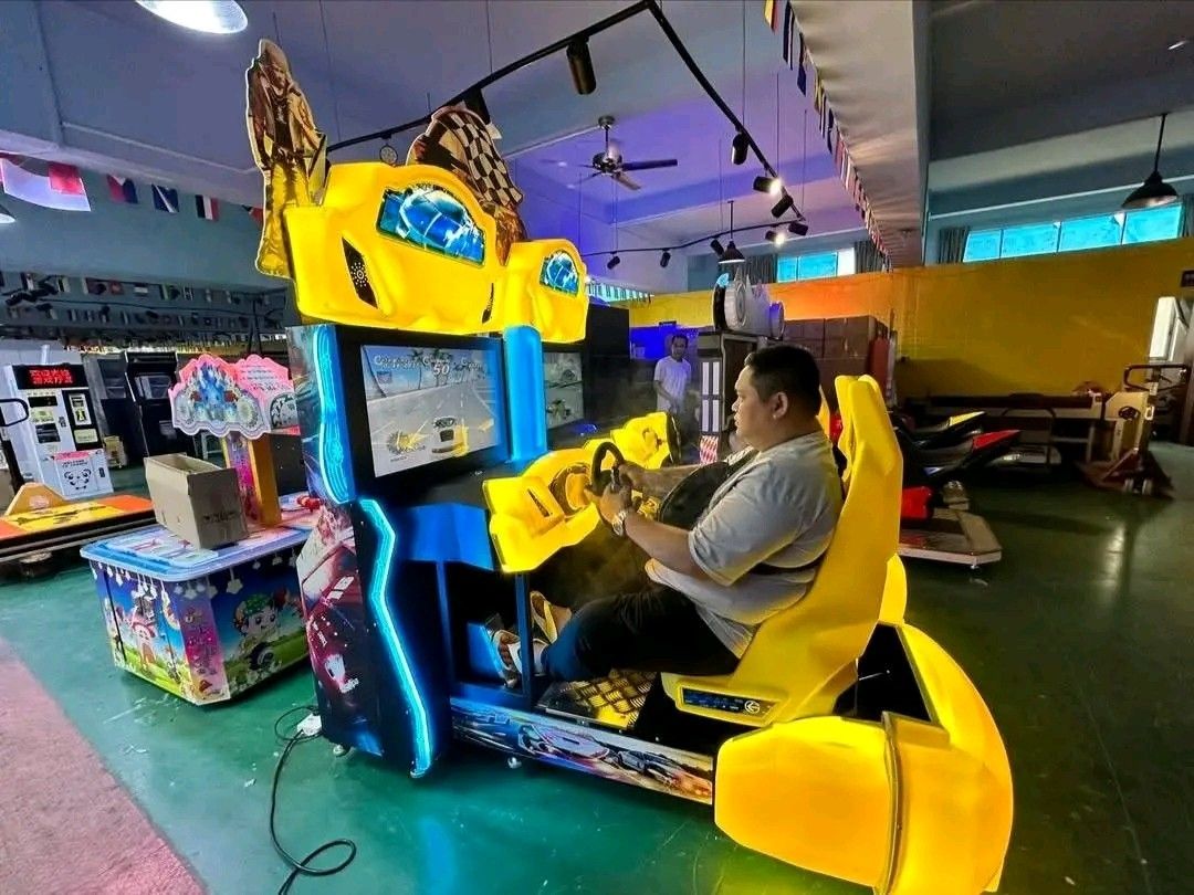 2 PLAYER CAR SIMULATOR ARCADE MACHINE, Video Gaming, Video Games ...