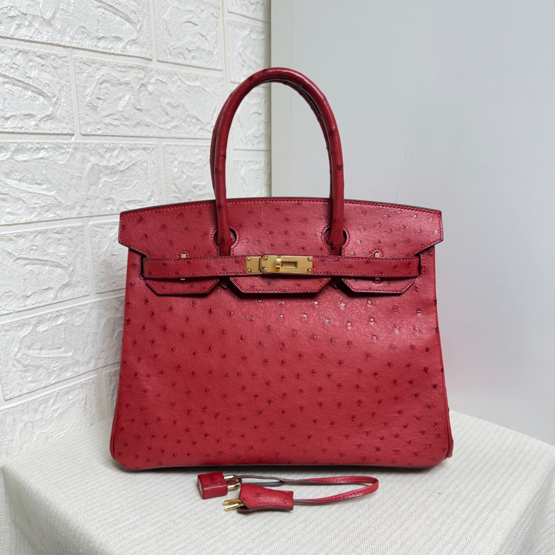 Birkin 30 ostrich Color Rouge vif X stamp ghw, 名牌, 手袋及銀包 - Carousell