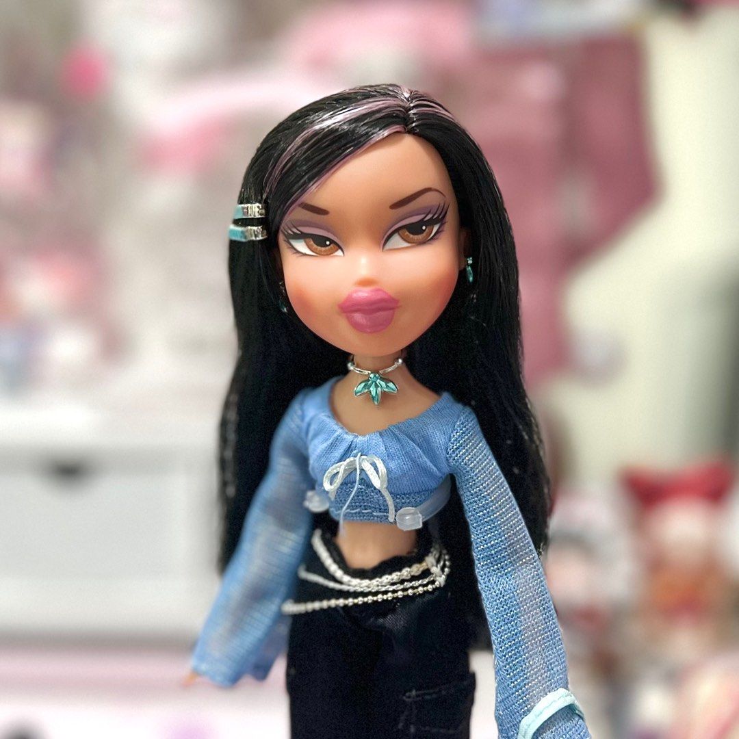 Bratz Secret / Blind Date Jade, Hobbies & Toys, Toys & Games on Carousell