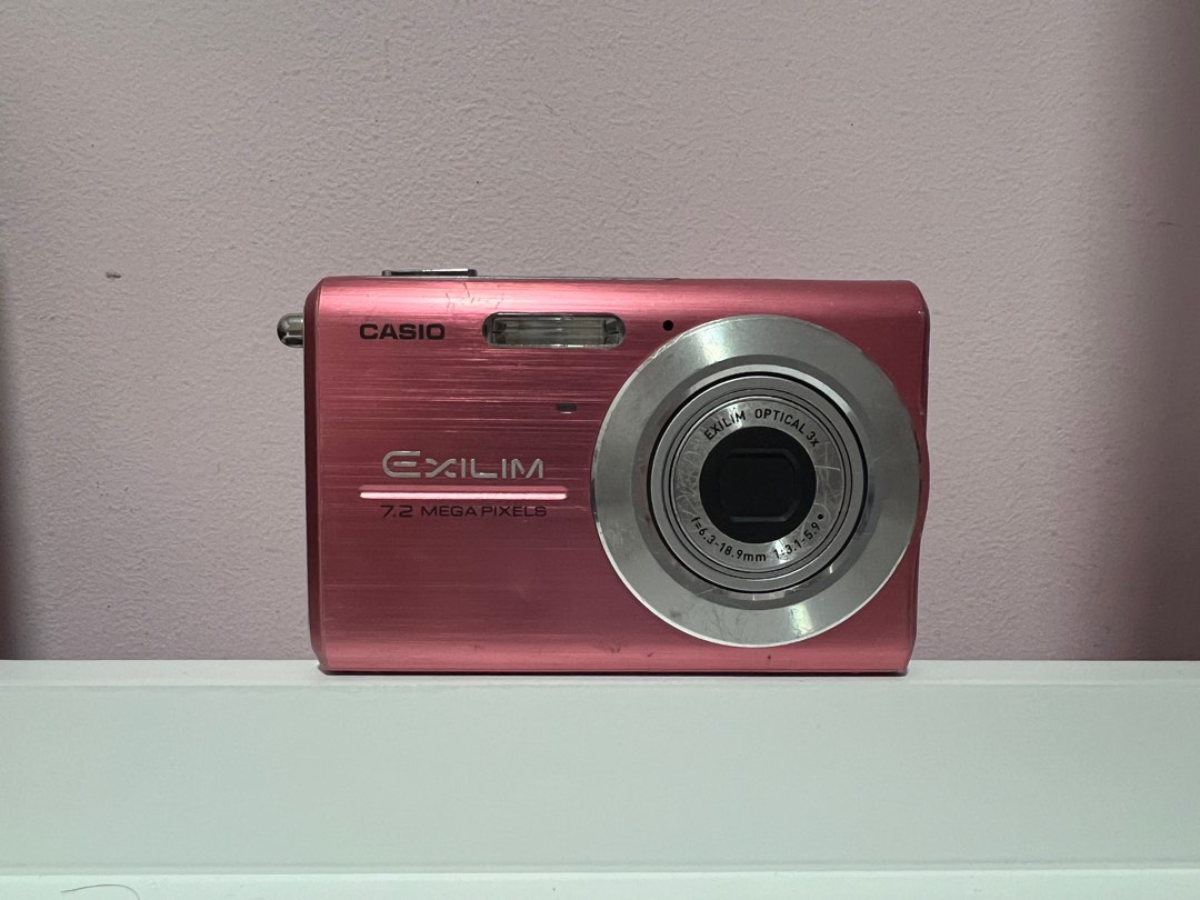 casio exilim digicam, Photography, Cameras on Carousell