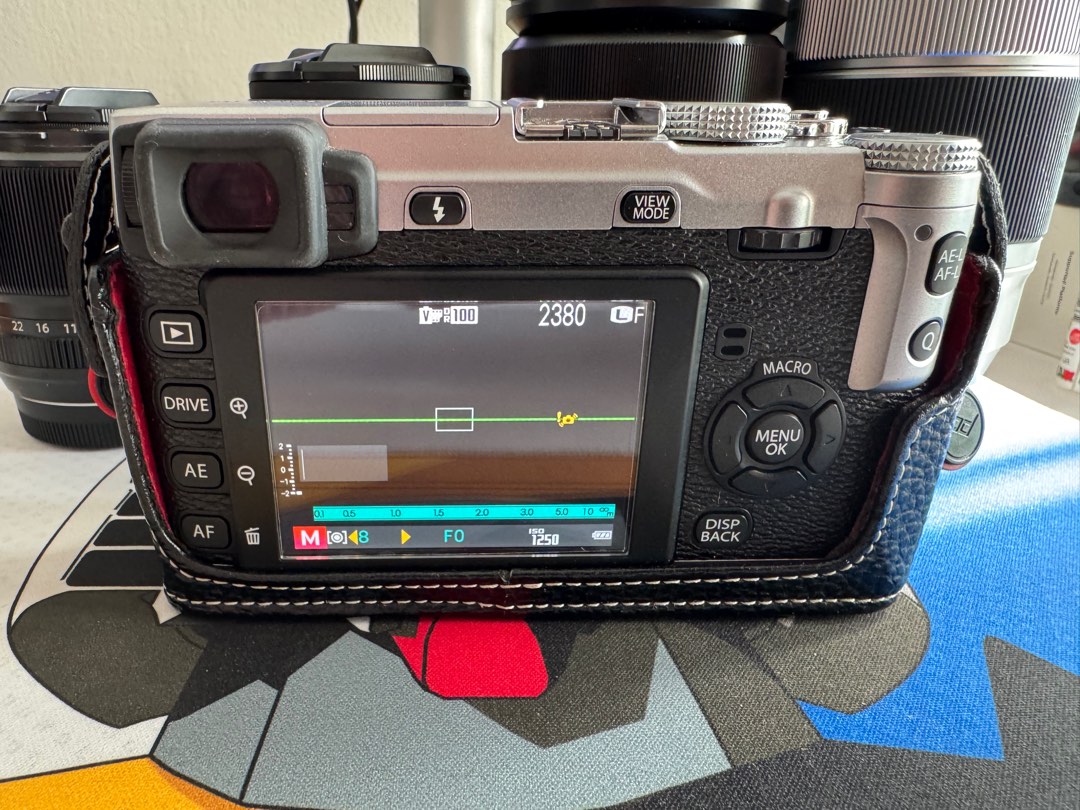 Fujifilm X-E1 Digital Camera - Silver, Photography, Cameras on Carousell