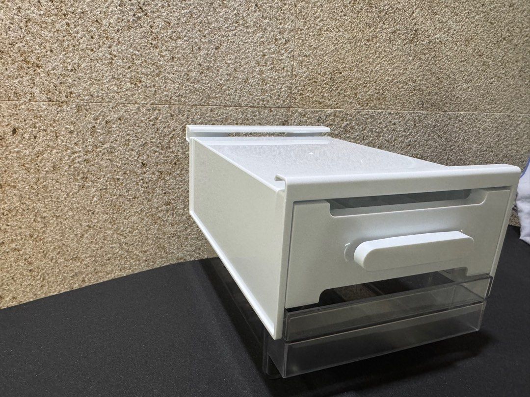 Ice Cube Tray for freezer, Furniture & Home Living, Kitchenware ...