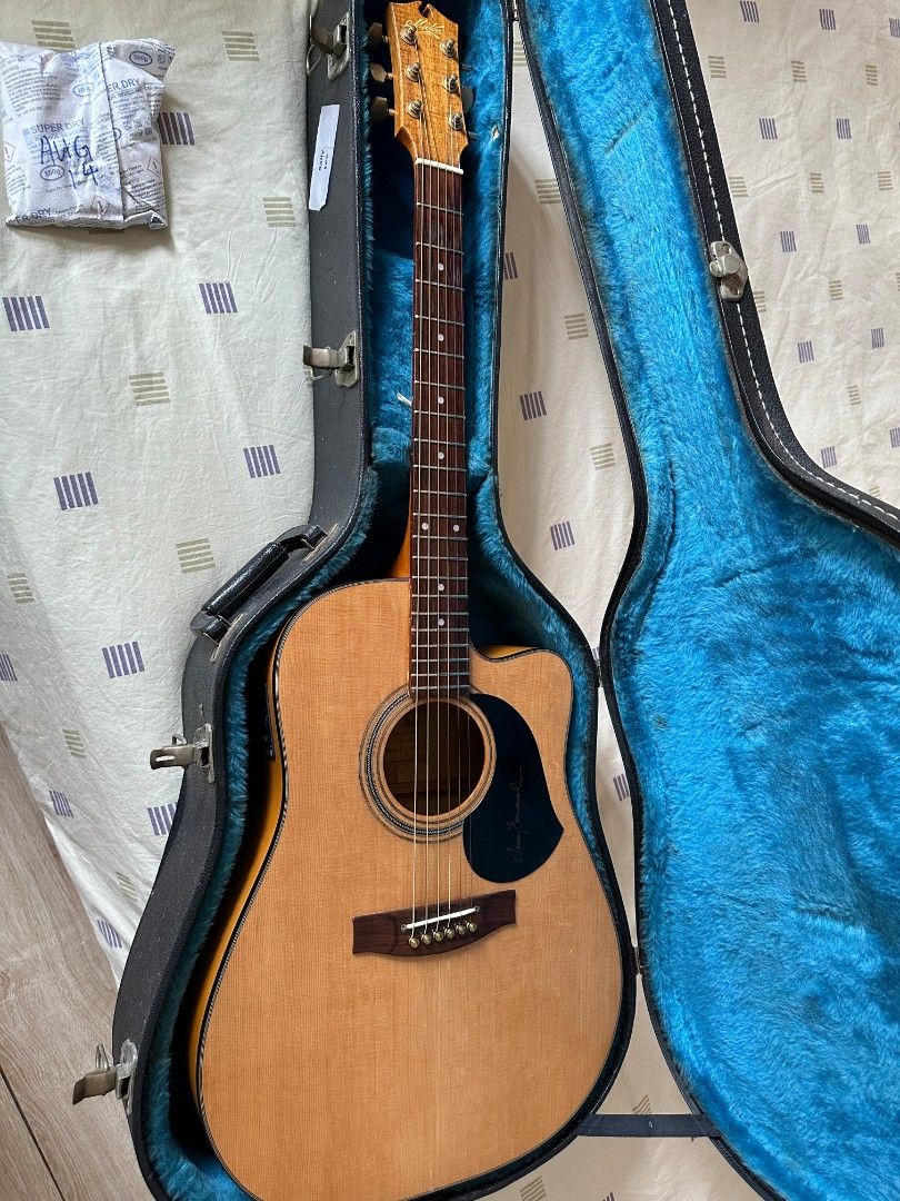 Maton TE2 Tommy Emmanuel Solid Acoustic Guitar, Hobbies & Toys, Music ...