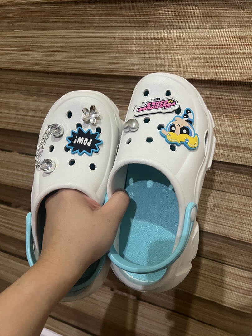 (Brand New) Miniso Powerpuff Girls Bubbles White Platform Clogs, Women ...