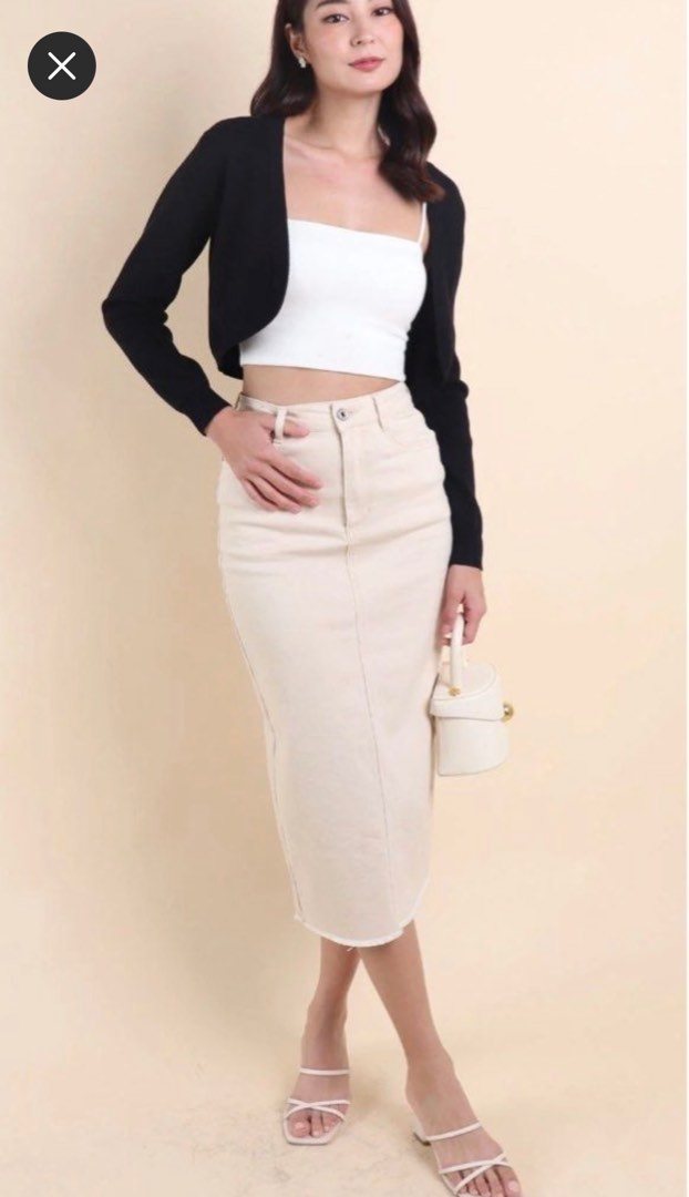 Neonmello Sidney cropped cardigan in black, Women's Fashion, Tops ...
