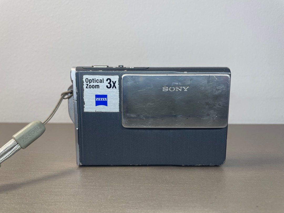 Sony Cybershot T7 Vintage Digital Camera Gray, Photography, Cameras on ...