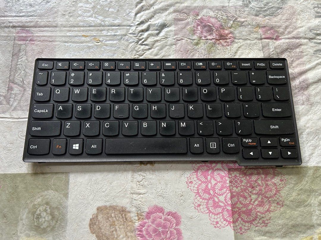 Surface notepad - spares Keyboard, Battery, SSD, RAM, Computers & Tech ...