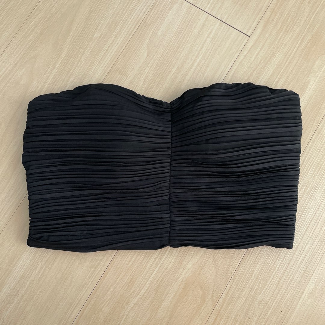 The Style Soiree Poline Pleated Padded Top in Black Mini Pleats Tube ...