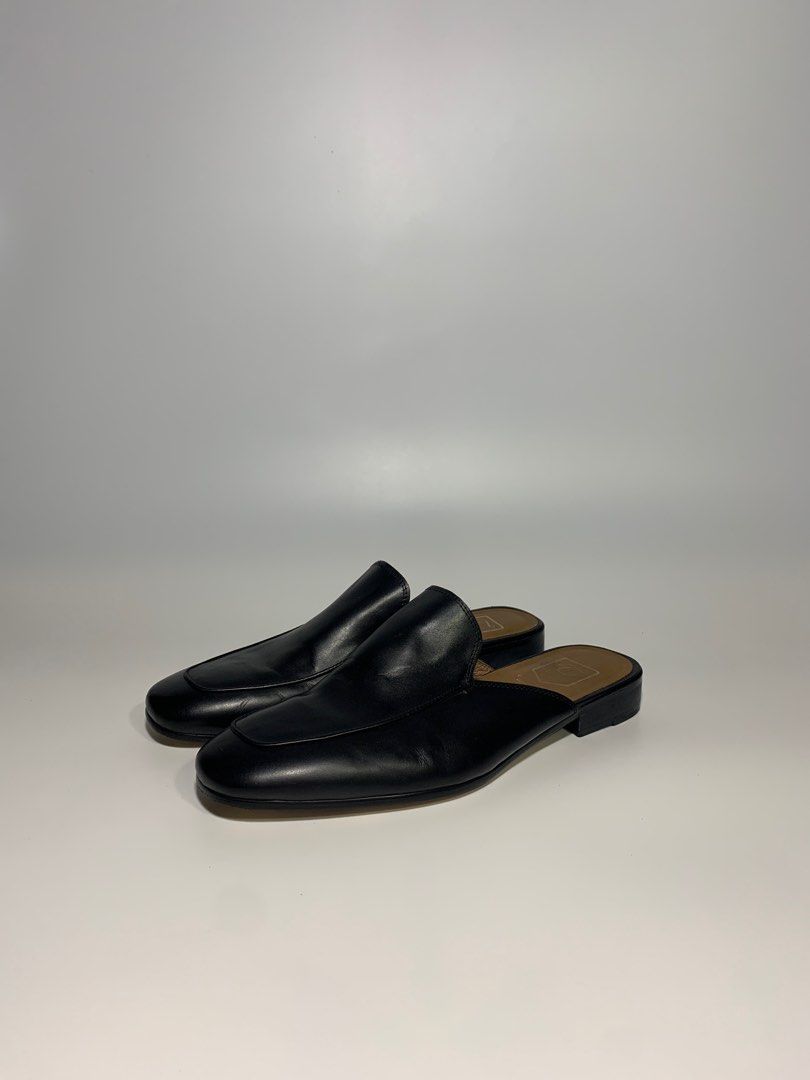 Tomas Club Mules, Men's Fashion, Footwear, Dress Shoes on Carousell