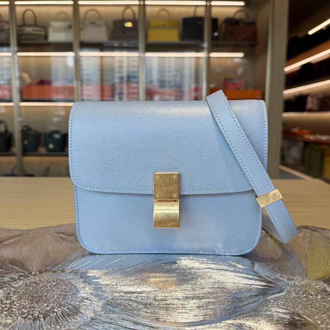💯 Authentic Celine Box Bag. 18*16 cm., Luxury, Bags & Wallets on Carousell