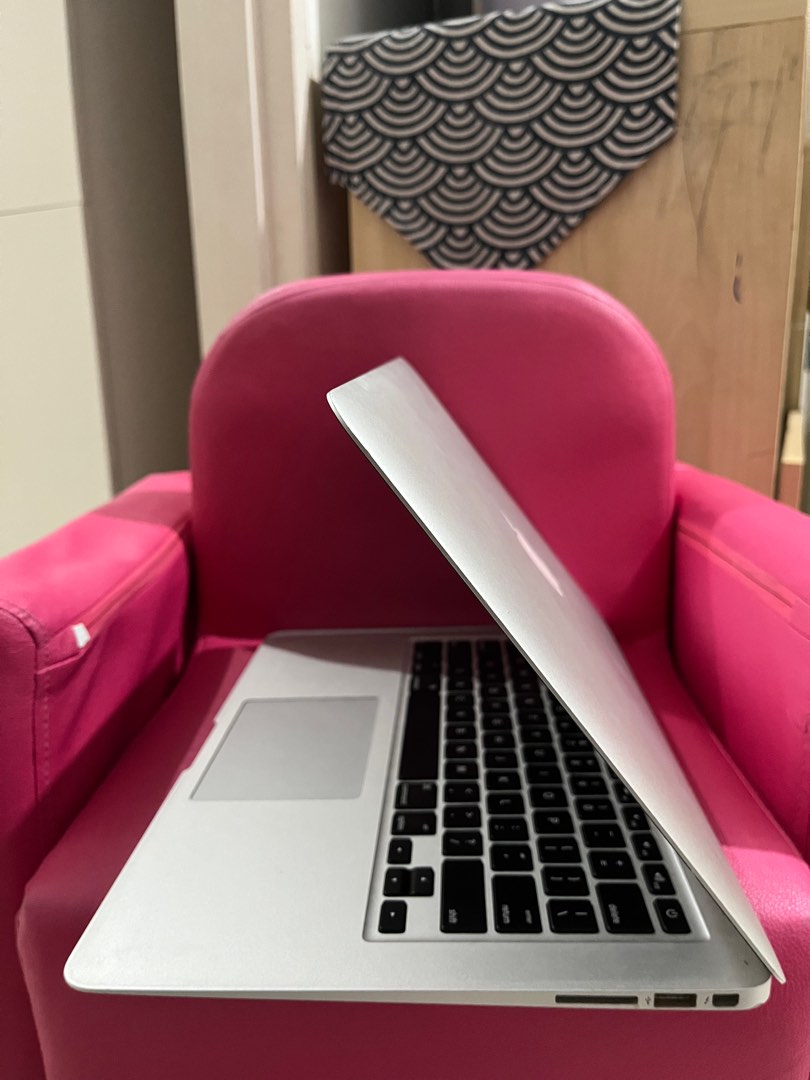 Apple MacBook Air 2017, Computers & Tech, Laptops & Notebooks on Carousell