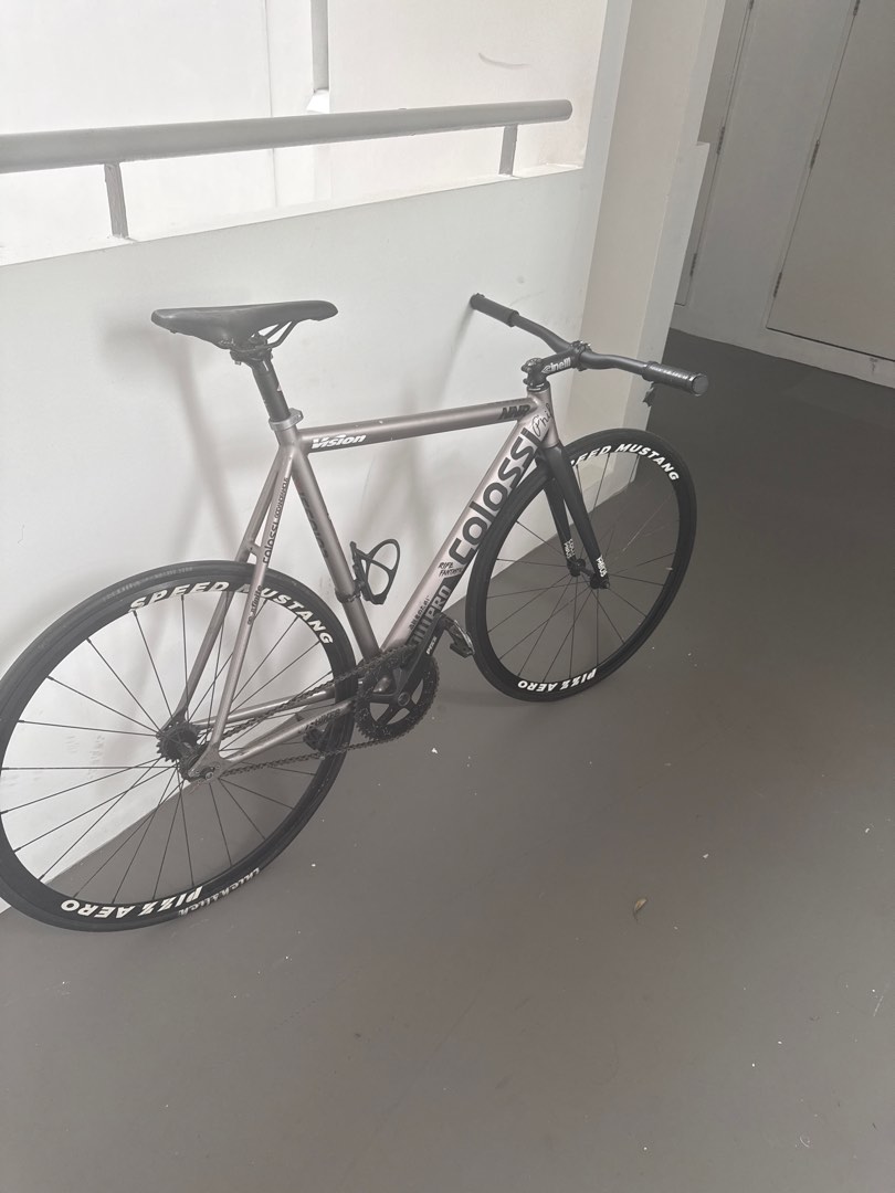 Colossi Fixed Gear Bike, Sports Equipment, Bicycles & Parts, Bicycles ...