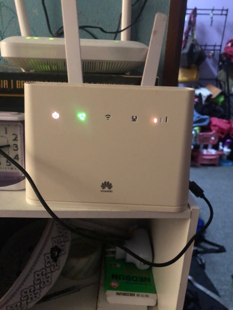 Huawei Modem internet, TV & Home Appliances, Electrical, Adaptors ...