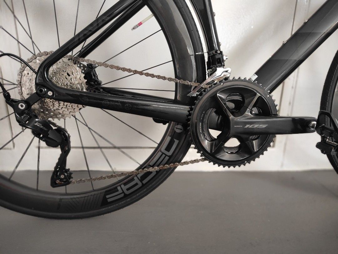 Java Fuoco R7120 Carbon Road Bike — Shimano 105 12-Speed | Size 54 | Carbon Wheels, Sports ...