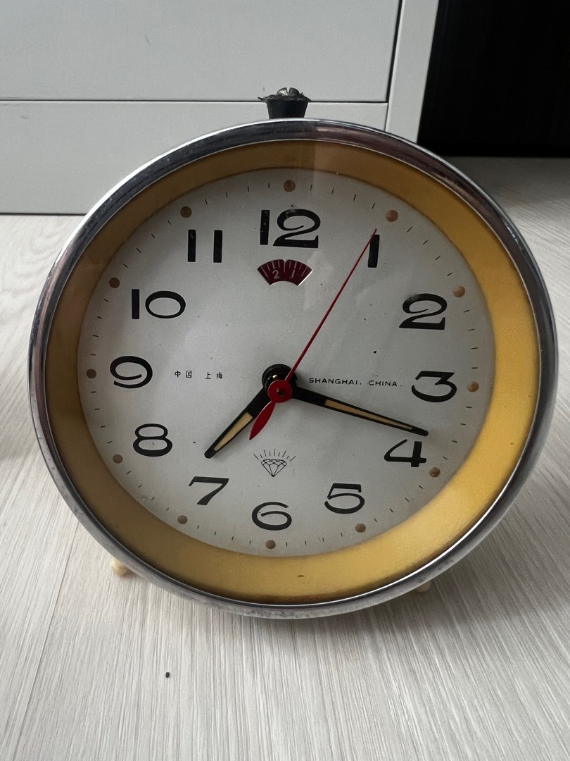 Shanghai Diamond vintage clock, Furniture & Home Living, Home Decor ...