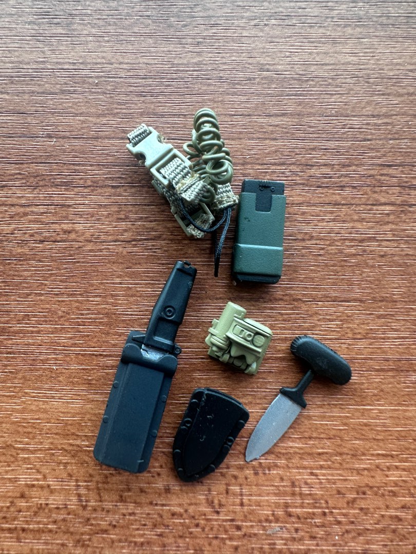 Soldier story pocket knife & accessory, Hobbies & Toys, Toys & Games on ...