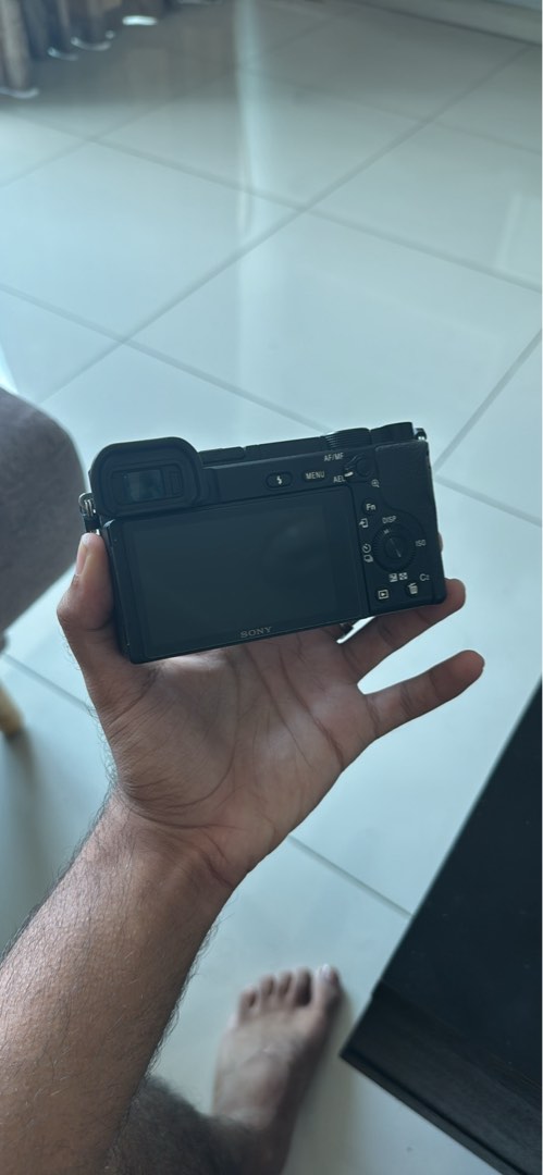 Sony Alpha a6400 4K Camera (Body Only), Photography, Cameras on Carousell