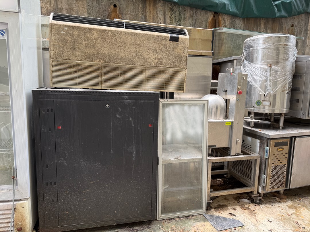 Used Commercial Kitchen Equipment - Refrigerators, Freezers, etc., TV ...