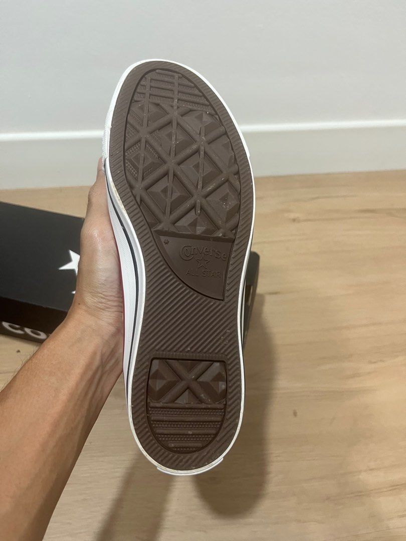 Converse Chuck Taylor All Star High Top Ivory, Women's Fashion, Footwear, Sneakers on Carousell