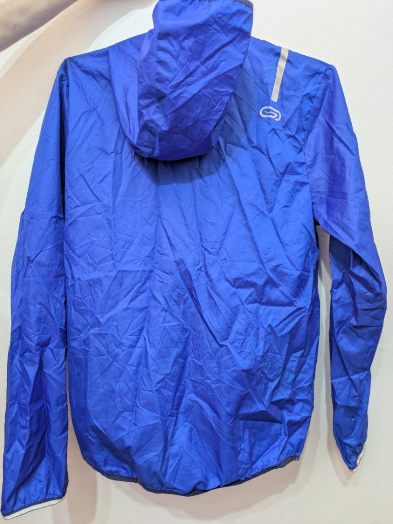 Decathlon Kalenji Waterproof Jacket, Women's Fashion, Activewear on ...