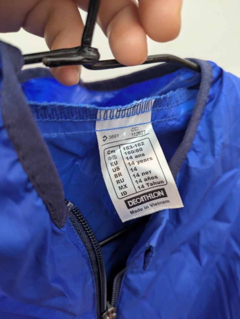 Decathlon Kalenji Waterproof Jacket, Women's Fashion, Activewear on ...
