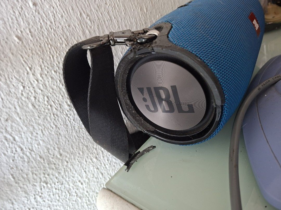 JBL Extreme Bluetooth Speaker (Original price: RM2,000), Audio ...