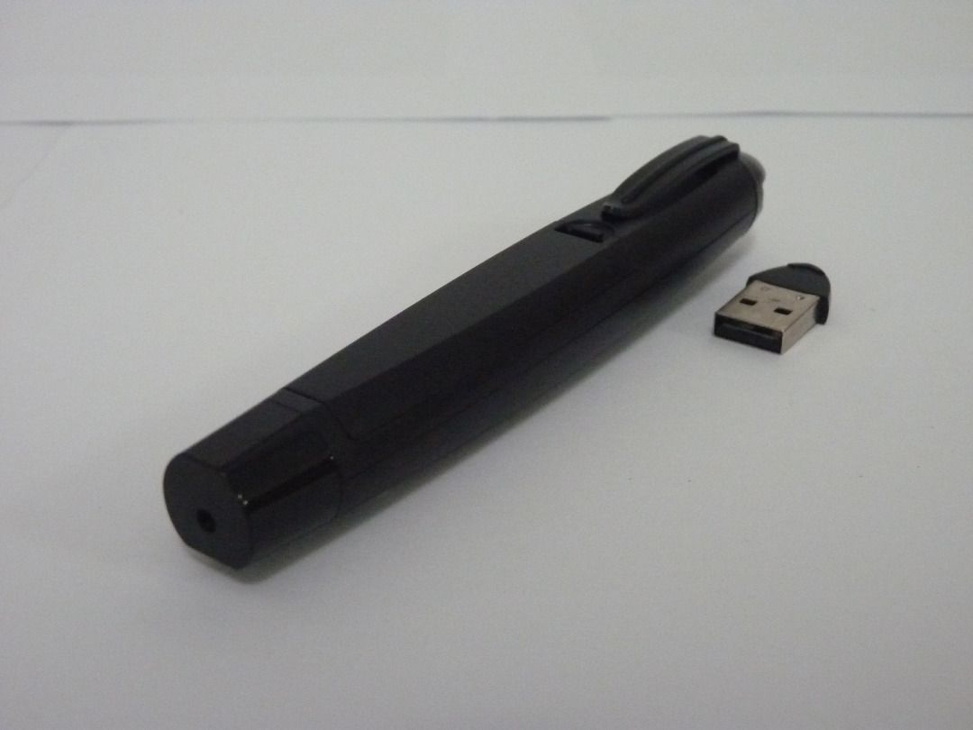 Laser Pointer (With Powerpoint Controller), Computers & Tech, Parts ...
