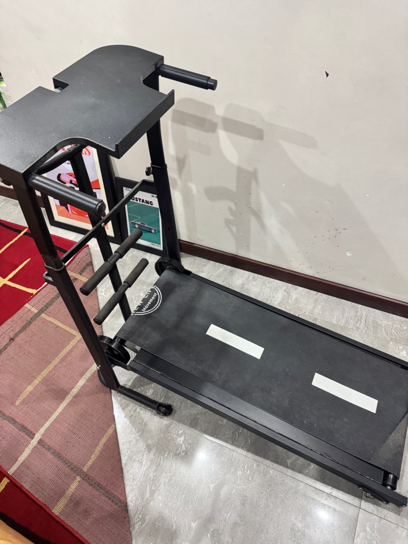 MANUAL FOLDABLE TREADMILL, Sports Equipment, Exercise & Fitness, Cardio ...