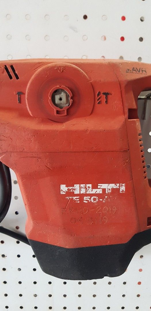 RUSH Hilti TE 50-AVR Rotary Hammer Drill chipping, Commercial ...