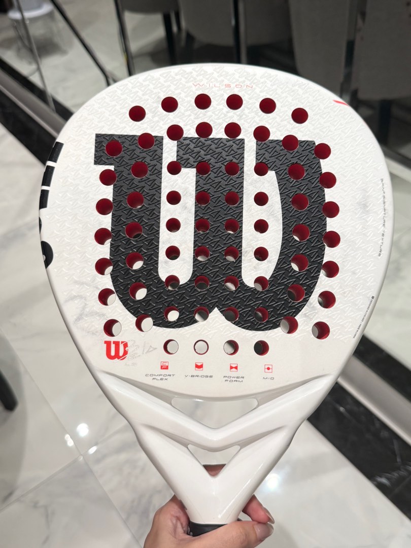 wilson bela v3 2025, Olah Raga, Perlengkapan Olahraga Lainnya di Carousell