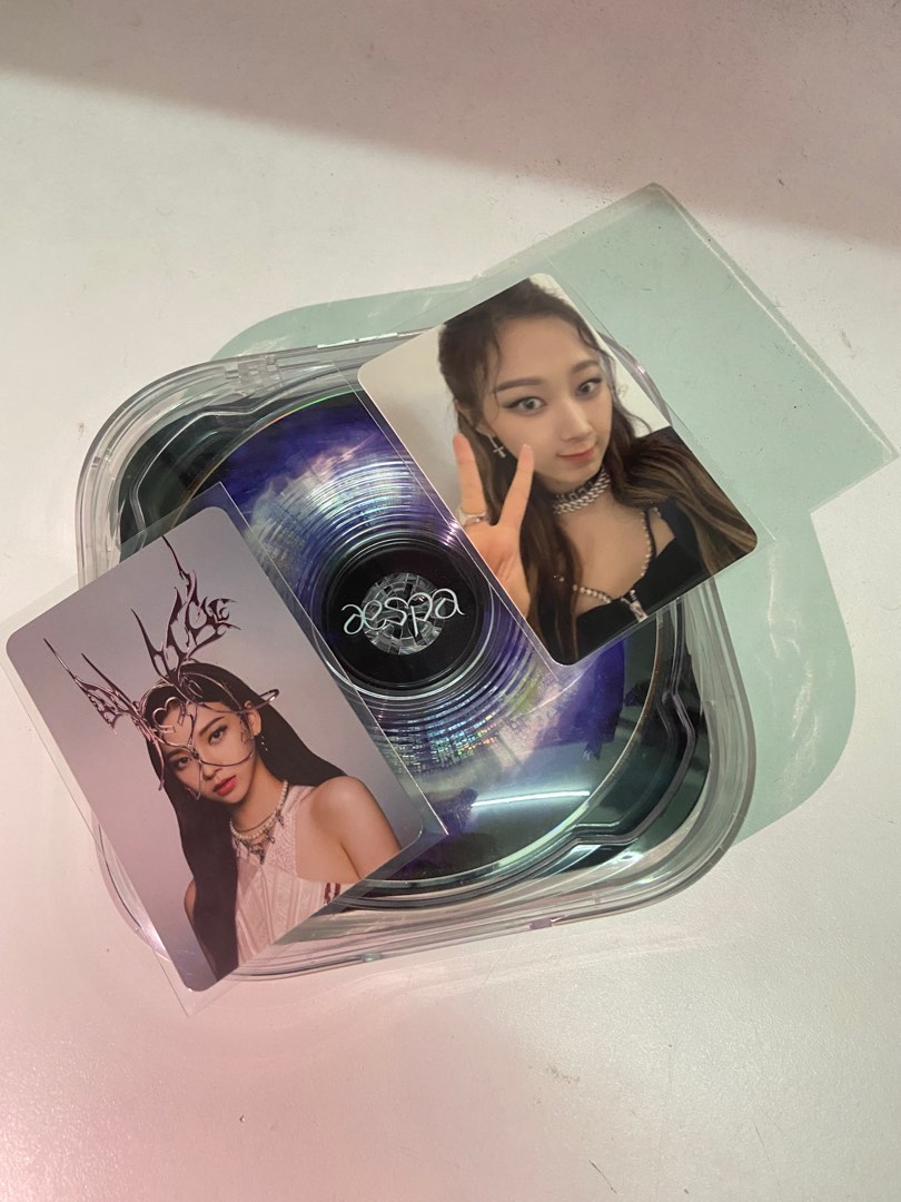 WTS AESPA PHOTOCARD (on hand!) GISELLE & KARINA PC, Hobbies & Toys ...