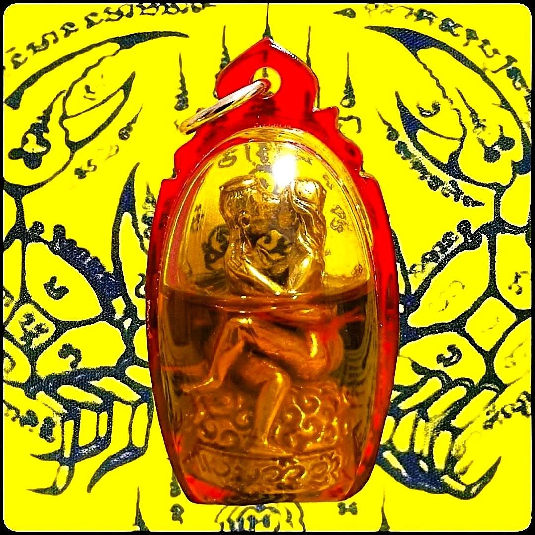 燕通佛牌/YinTong/Yin Tong/Inn Kru Maha Saney with Metta Oil, Ajahn Nan ...