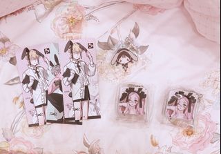 Alien stage alnst Luka aniplus cafe set, Hobbies & Toys, Memorabilia ...