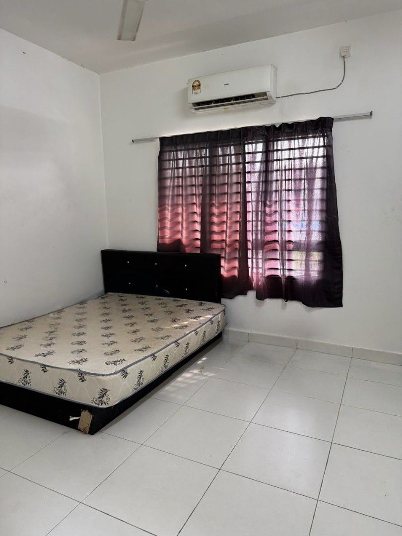 Bandar Mahkota Banting 2 storey house for Rent, Looking For on Carousell