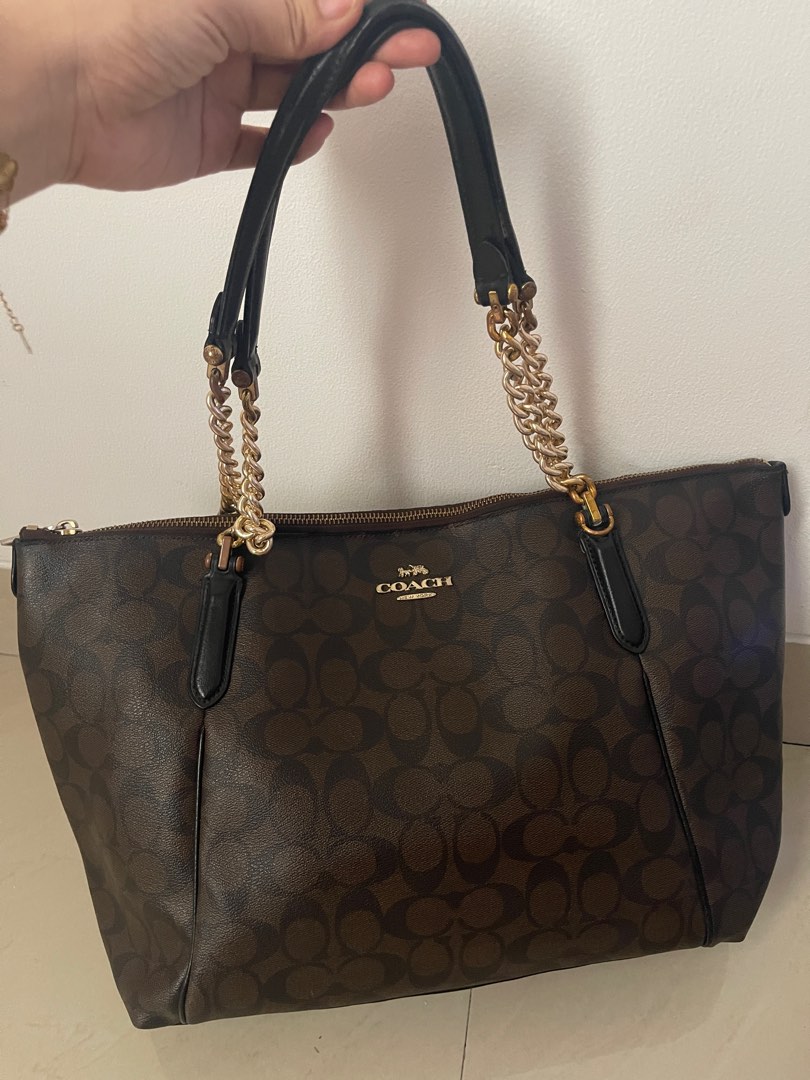 COACH ava chain tote. Ori‼️, Barang Mewah, Tas & Dompet di Carousell