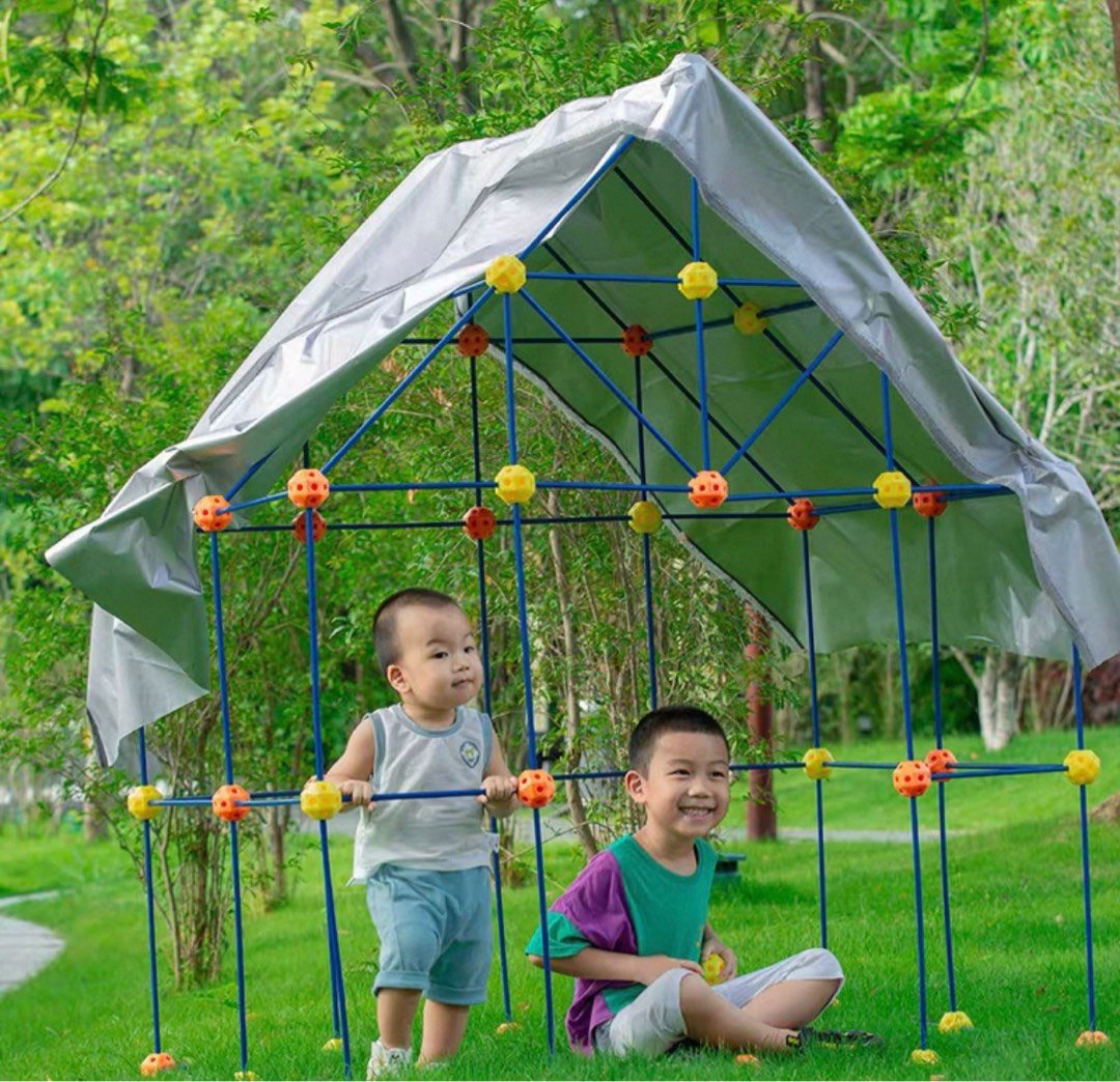 Fort Camp Construction Fort Kit - 158 Pieces, Hobbies & Toys, Toys ...