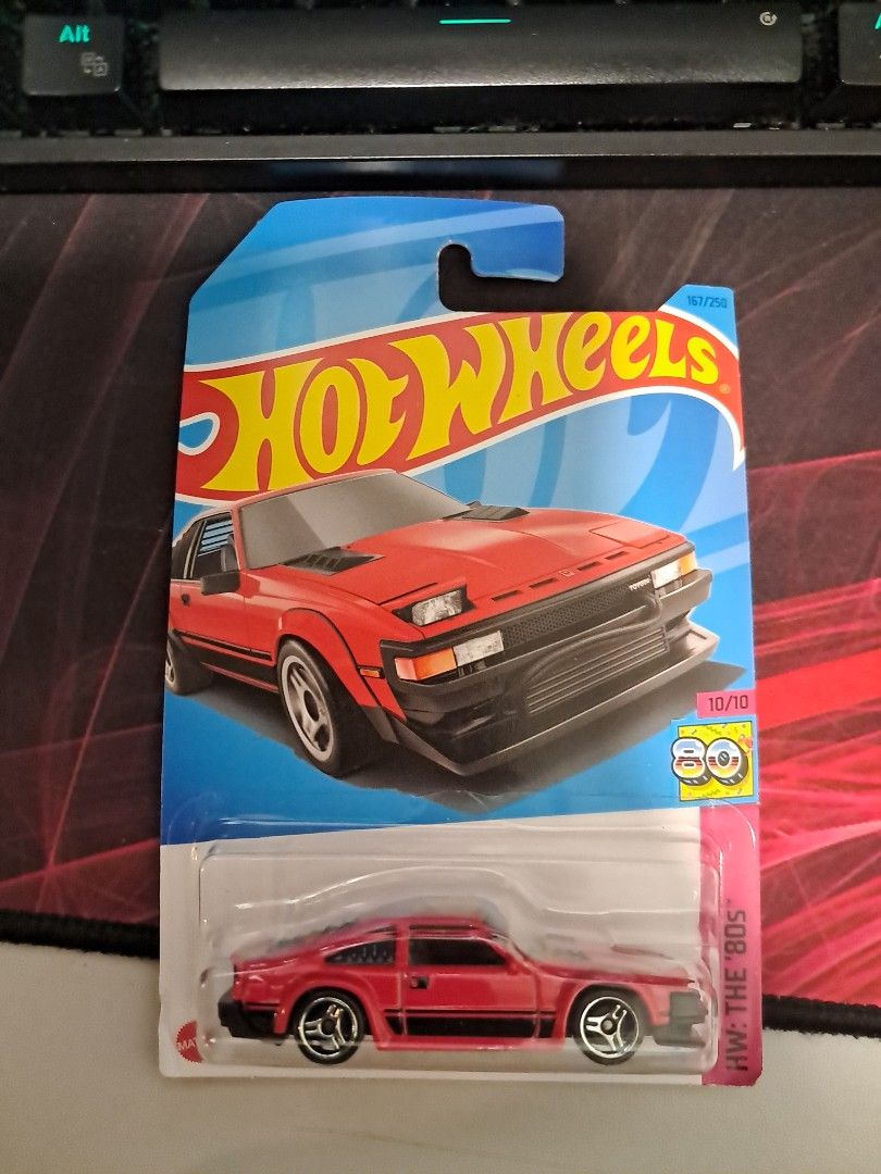 Hot Wheels '82 Toyota Supra, Honda CB750 Cafe, Vespa, Hobbies & Toys ...